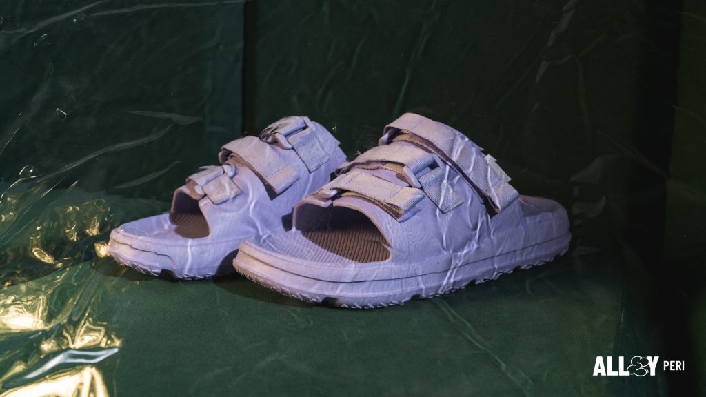 Alley: For Here, and There – HIJACK SANDALS